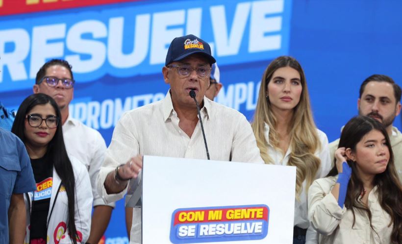 Jorge Rodríguez pidió a venezolanos en EEUU regresar al país porque "ya ...